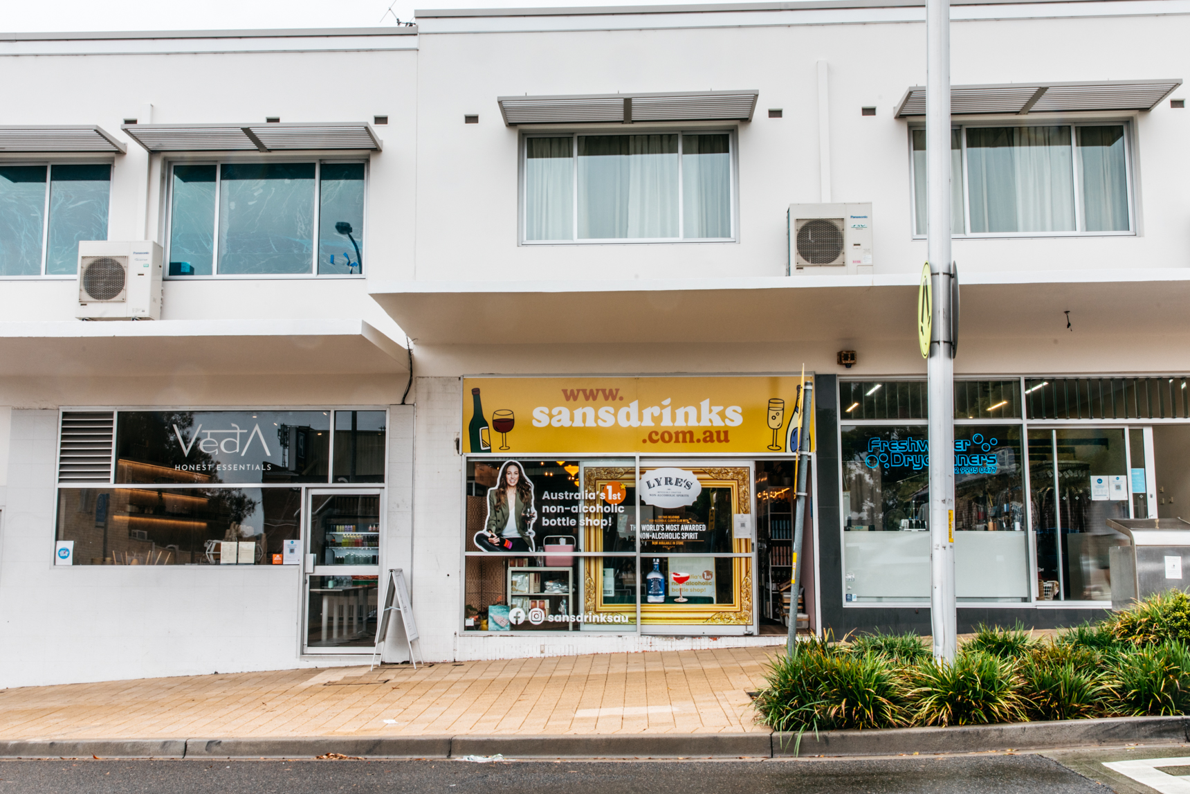 Sans Drinks, Australia’s First Bricks and Mortar Booze-Free Bottle Shop ...