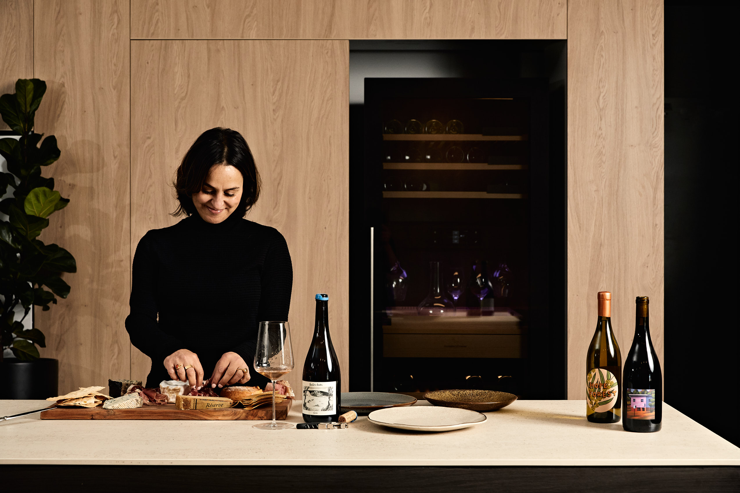 An Expert’s Tips for Serving Wine at Your Next Dinner Party