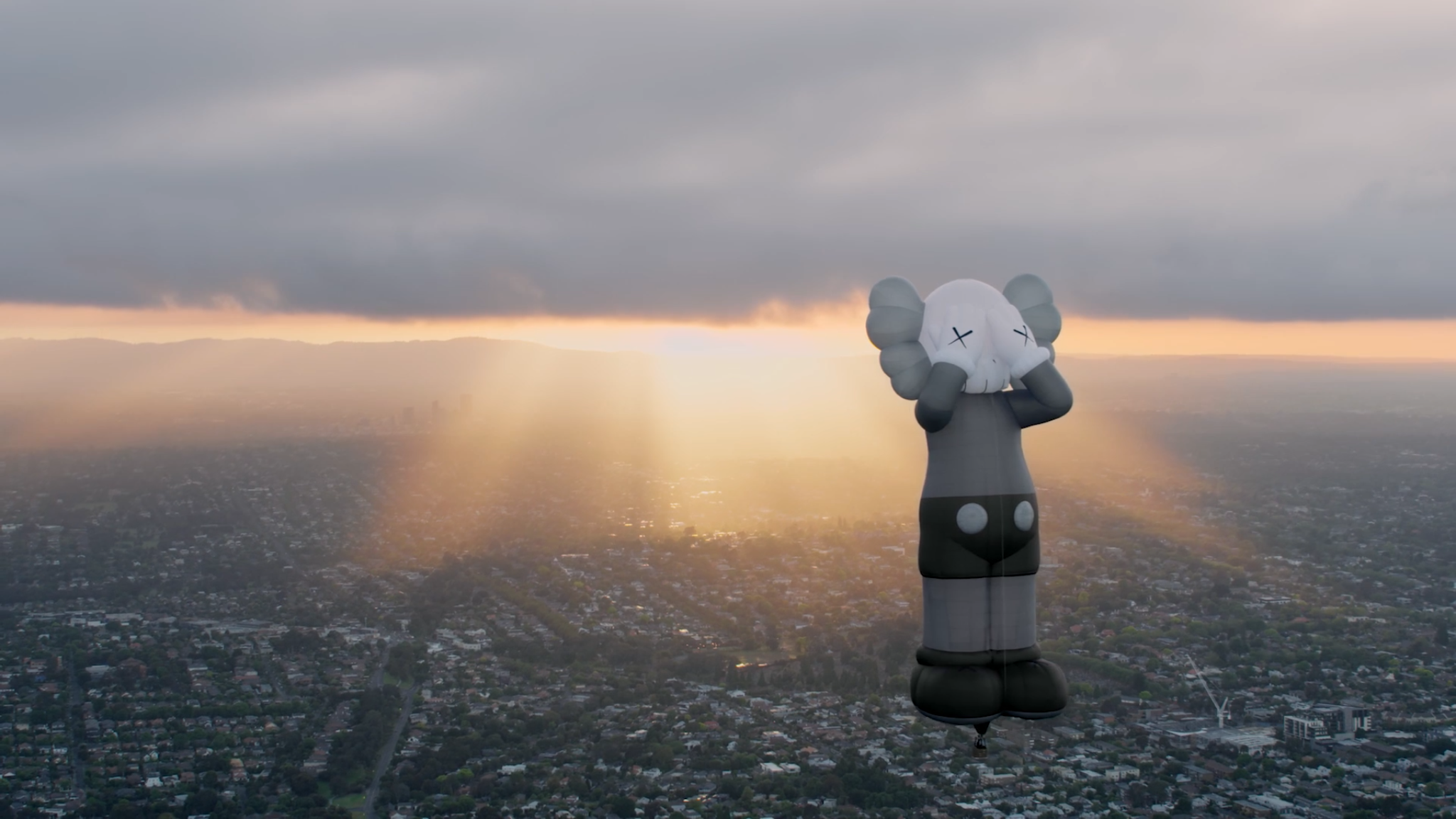 Did You See This Monumental 42-Metre-High Kaws Hot Air Balloon Take to ...