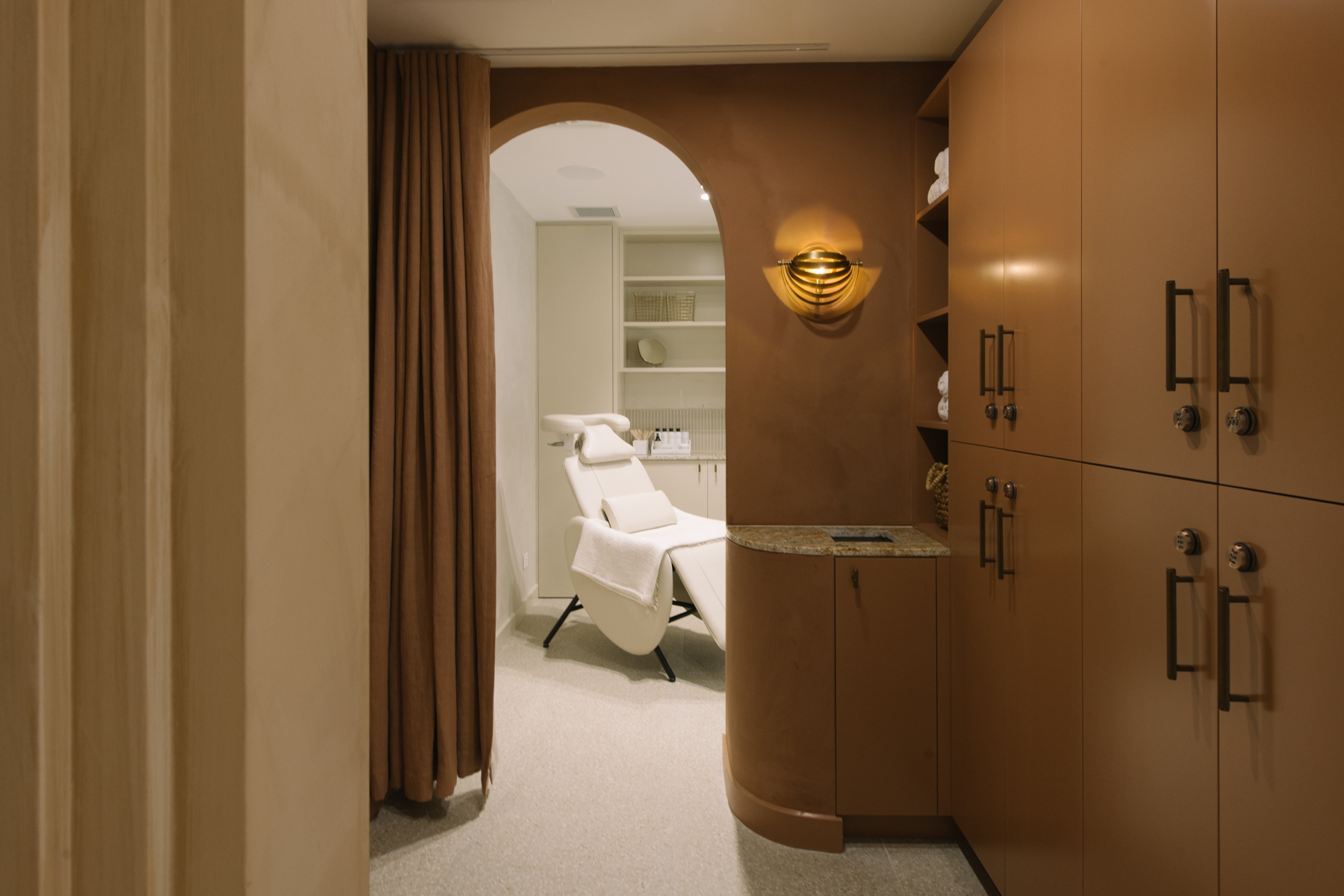 Get a Martini With Your Manicure at Mary Keith Beauty Bar, a Luxe New ...