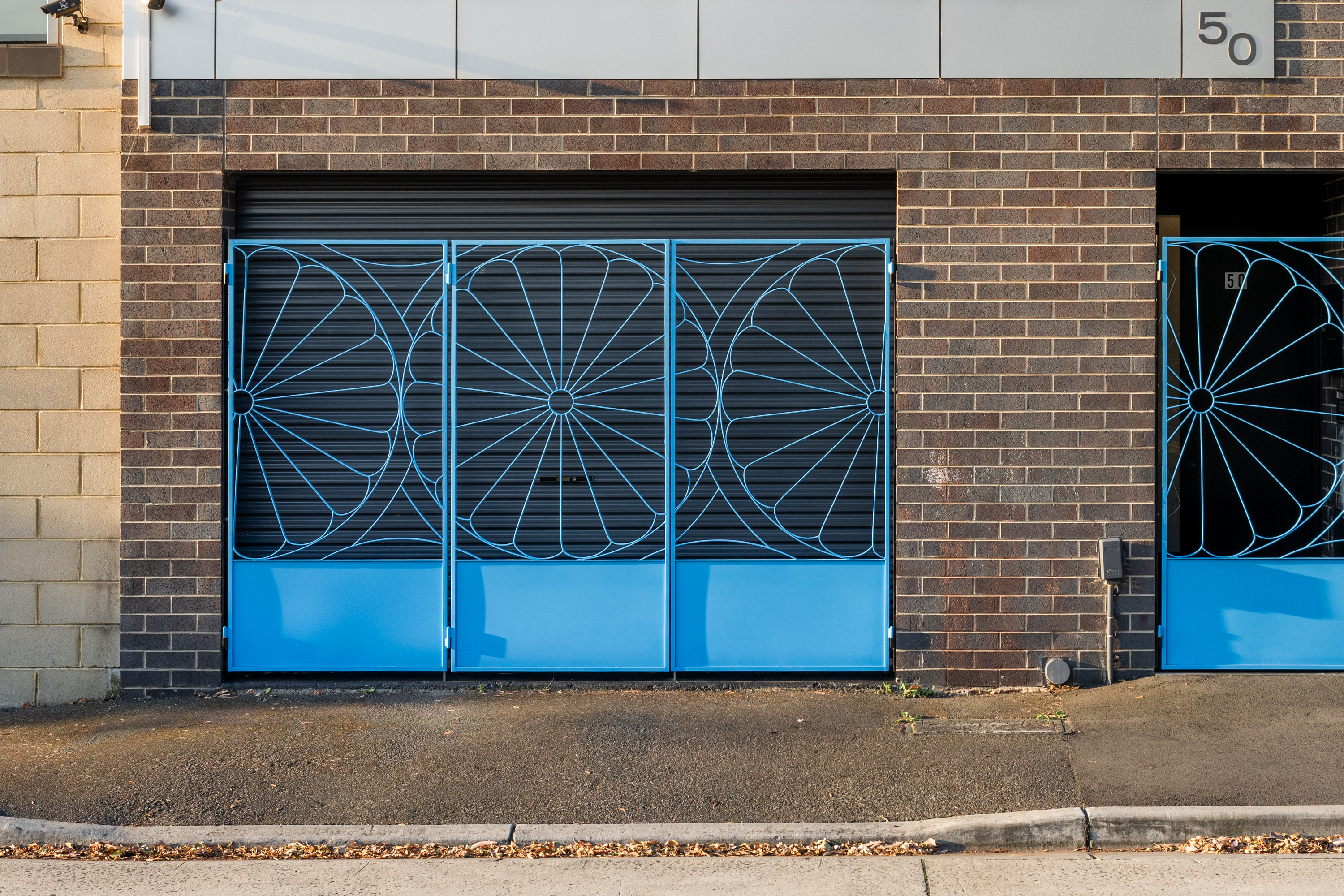 Titian Scheffer’s Gates and Screen Doors Hinge on Bold Colours (and ...