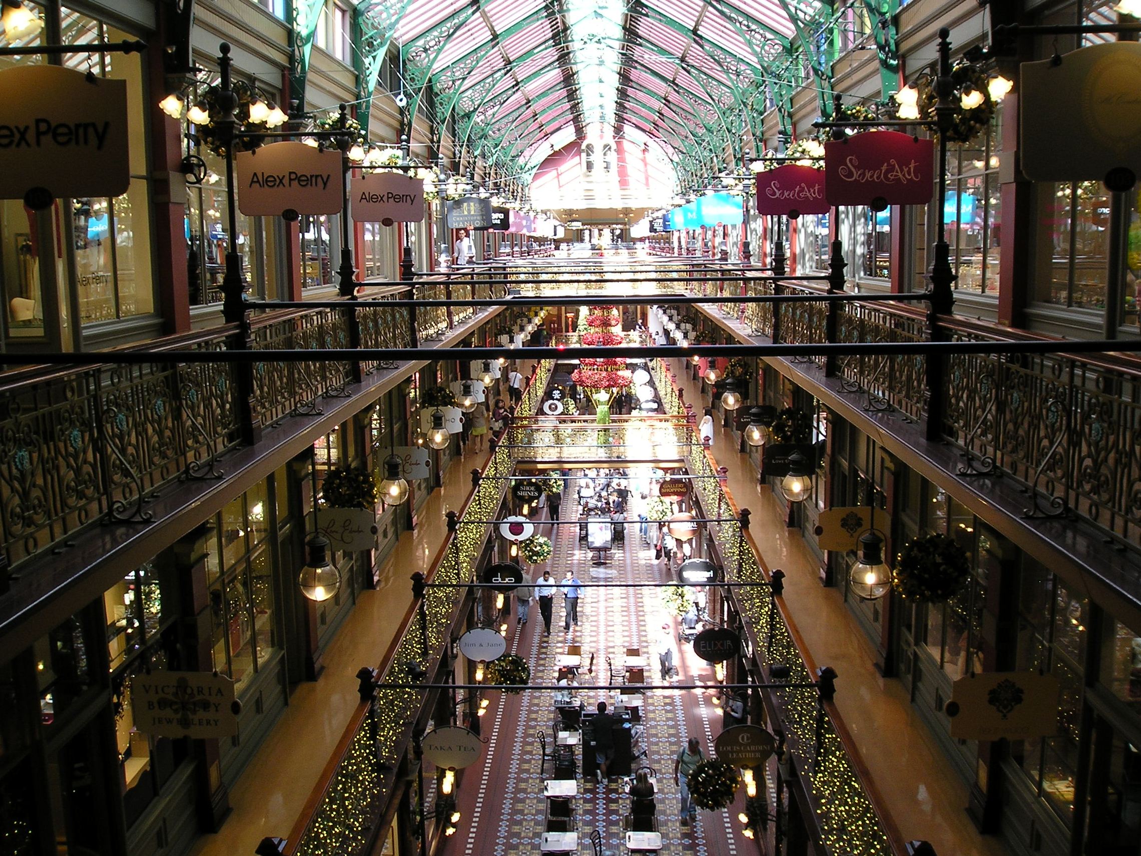 Mall Dining